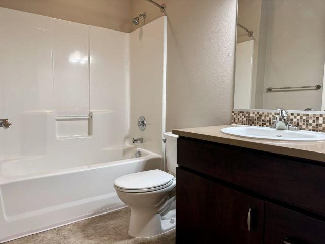 Sellwood Apartments Studio Apartment for Rent at 1721 Se Tacoma St, Portland, OR 97202 Sellwood Moreland