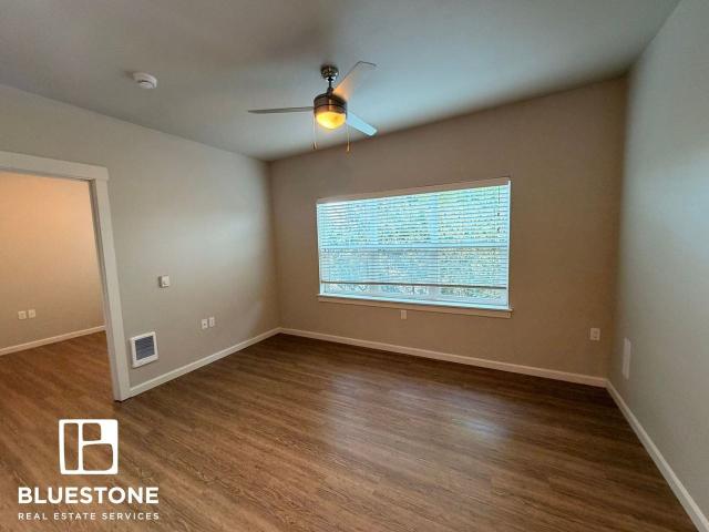 Sellwood Apartments 1 Bedroom Apartment for Rent at 1721 Se Tacoma St, Portland, OR 97202 Sellwood Moreland