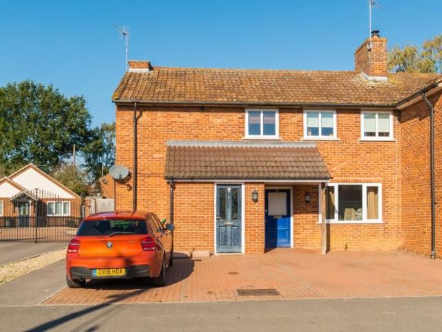 Sellwood Road, Abingdon OX14, 2 bed flat to rent, £1,295 pcm | PrimeLocation