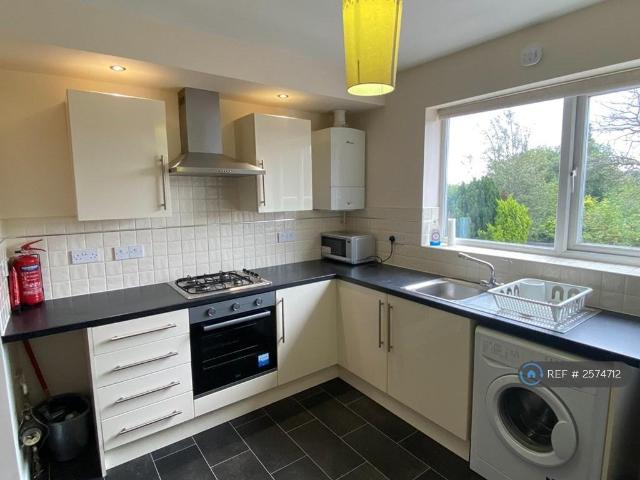 Selly Oak, Birmingham, B29 3 bed flat to rent £1,365 pcm £315 pw