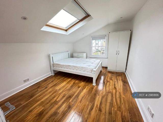 Selsdon Rd, W Norwood,Tulse. 3 bed flat to rent £2,795 pcm £645 pw