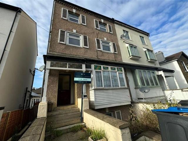 Selsdon Road CR2, 1 bed flat to rent, £1,450 pcm | PrimeLocation
