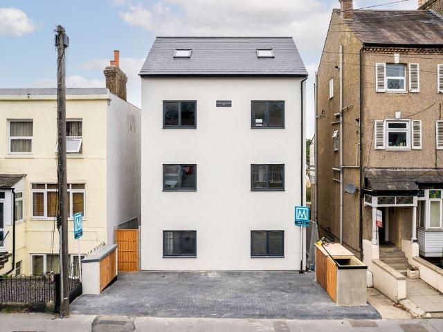 Selsdon Road, South Croydon CR2, 1 bed flat to rent, £1,350 pcm | PrimeLocation