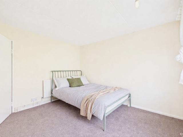Selsfield Drive, Brighton BN2, 4 bed property to rent, £2,426 pcm | PrimeLocation