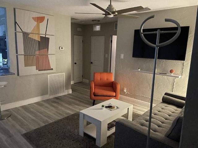 September 1st move in ! 1 room left