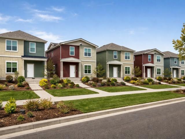 September Move In 3 bed 3 bath NEW Dixon Cottages