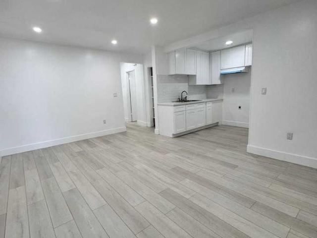 Sepulveda 2 Bedroom Apartment for Rent at 2107 Sepulveda Blvd, Torrance, CA 90501 Olde Torrance