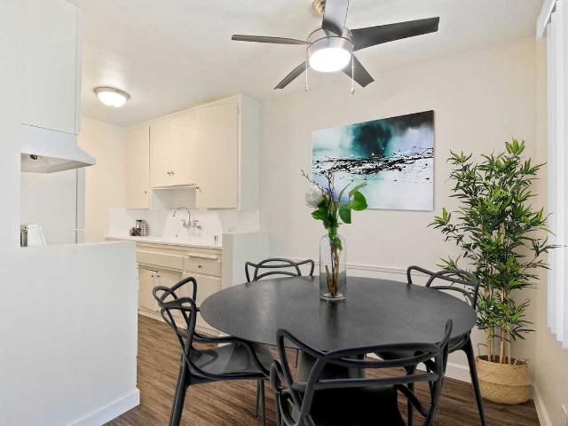 Sepulveda Court Studio Apartment for Rent at 2840 S Sepulveda Blvd, Los Angeles, CA 90064 Westside