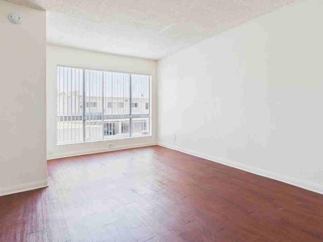 Sepulveda Manhattan Apartments 1 Bedroom Apartment for Rent at 8031 & 8045 Sepulveda Blvd, Los Angeles, CA 91402 Panorama City