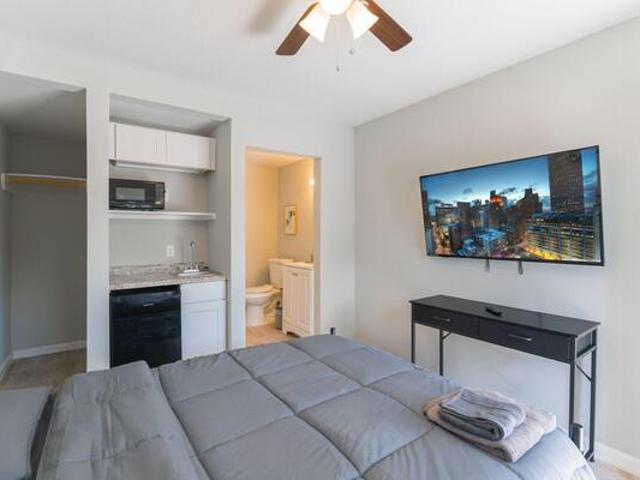 Separate studio style living with private bath and no shared tenants!