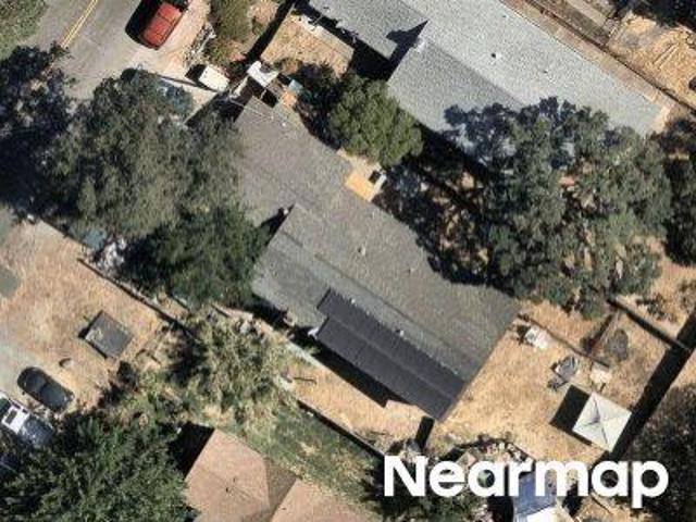 Sequoia Ave