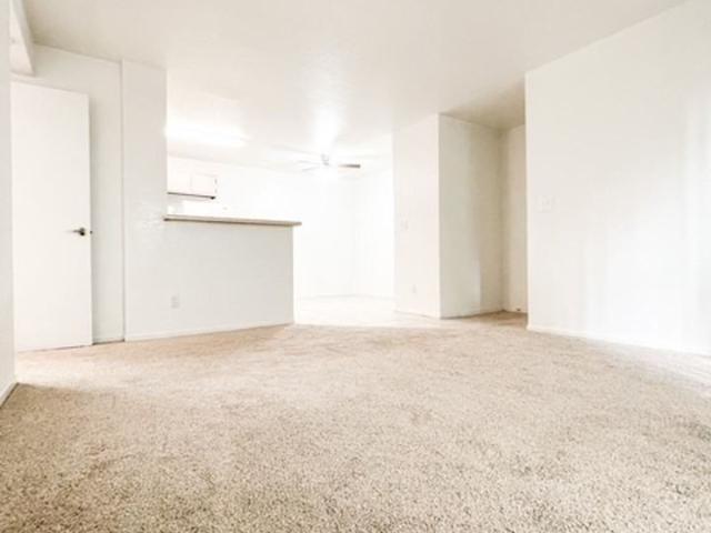 Sequoia Knolls 3 Bedroom Apartment for Rent at 3207 W Shields Ave, Fresno, CA 93722