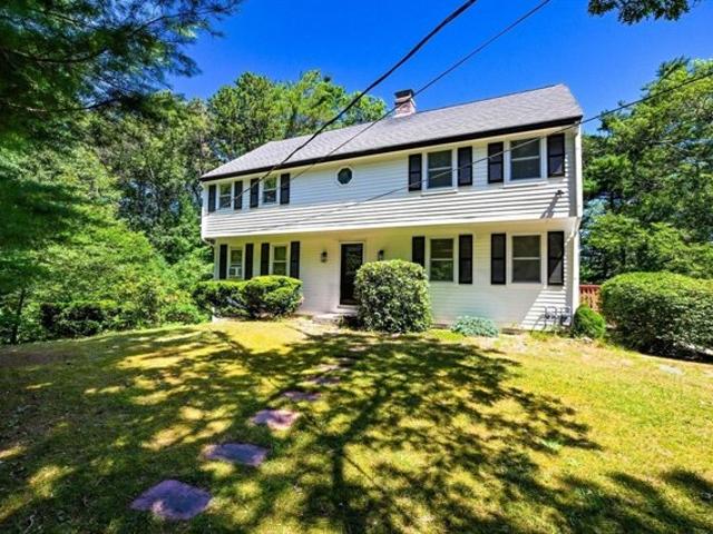 Service Rd, Sandwich, Home For Sale