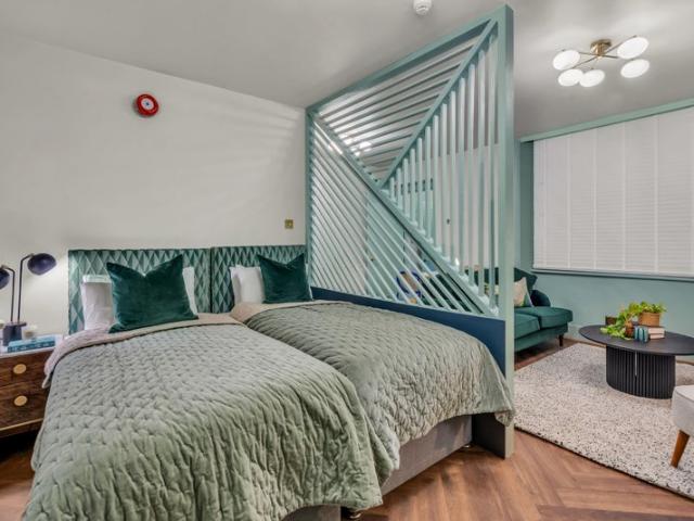 Serviced Studio – Kensington SW5, £500 Bills Extra