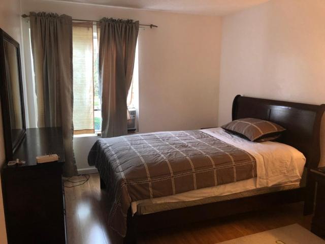sera mesa room for rent