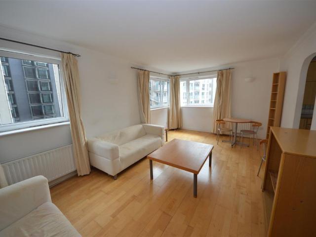 Seraph Court, 5 Moreland Street EC1V, 2 bed flat to rent, £2,750 pcm | PrimeLocation