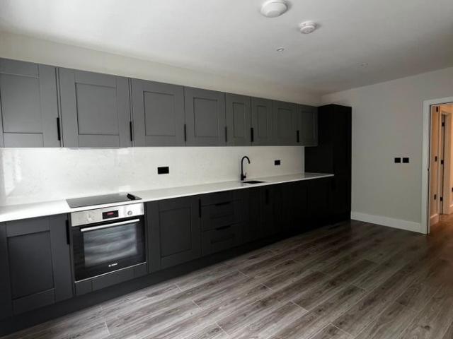 Serbin Close, Leyton E10, 2 bed flat to rent, £2,500 pcm | PrimeLocation