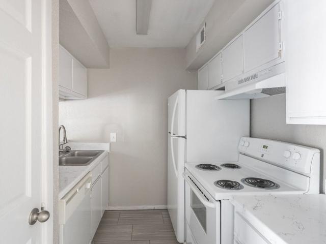 Serena Heights 1 Bedroom Apartment for Rent at 17103 Imperial Valley Dr, Houston, TX 77060 Greater Greenspoint