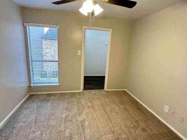 Serena Oasis 1 Bedroom Apartment for Rent at 13725 Cambury Dr, Houston, TX 77014 Greater Greenspoint