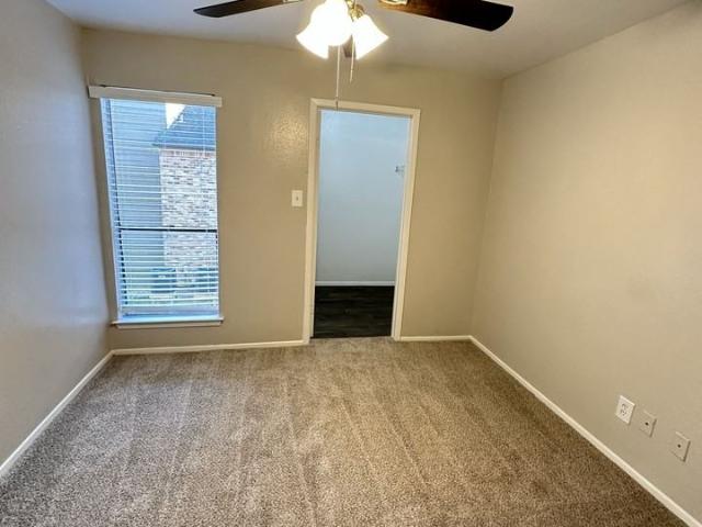Serena Oasis 1 Bedroom Apartment for Rent at 13725 Cambury Dr, Houston, TX 77014 Greater Greenspoint