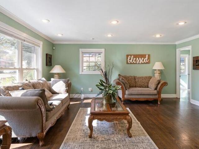 Serene Southwest Atlanta Escape with Room to Grow
