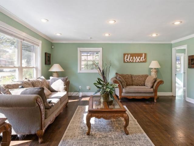 Serene Southwest Atlanta Escape with Room to Grow