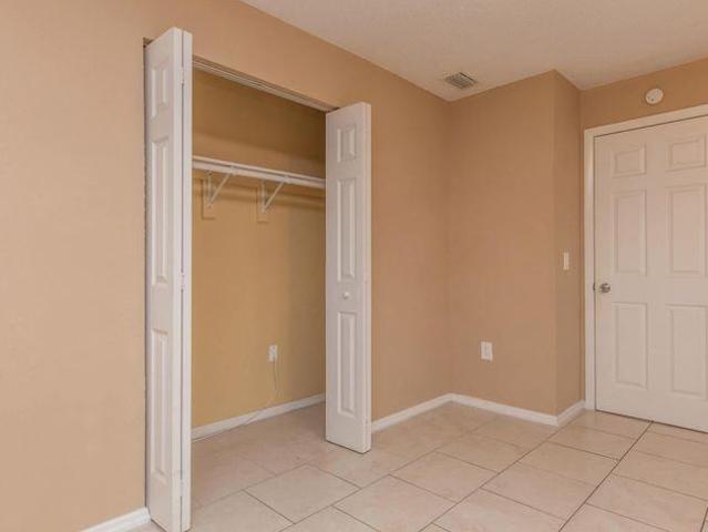 Serenity Apartments 1 Bedroom Apartment for Rent at 712 W Oak Terrace Dr, Leesburg, FL 34748