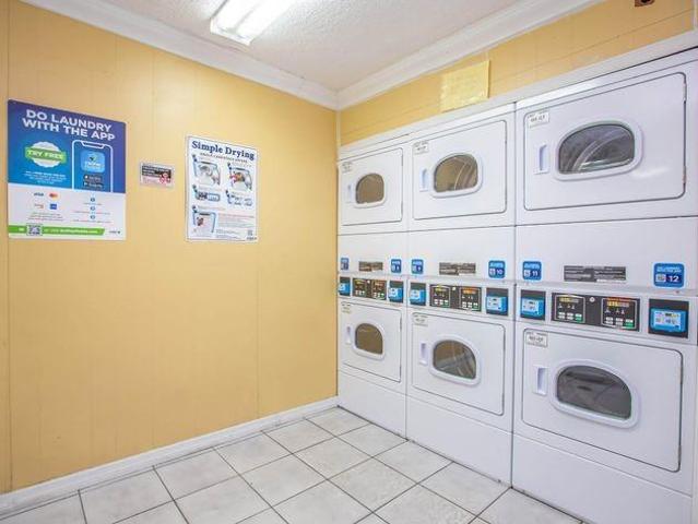 Serenity Apartments 1 Bedroom Apartment for Rent at 712 W Oak Terrace Dr, Leesburg, FL 34748