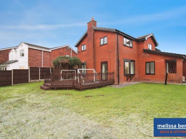 Sergeants Lane, Whitefield, Manchester M45, 4 bed detached house to rent, £2,750 pcm | PrimeLocation
