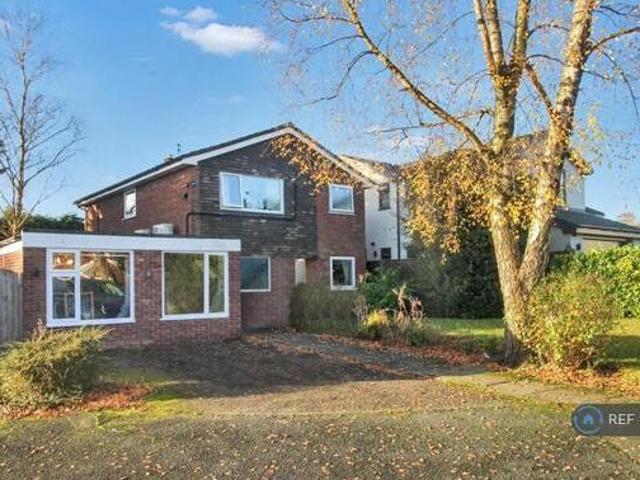 Sergeants Lane, Whitefield, 4 Bedroom Detached