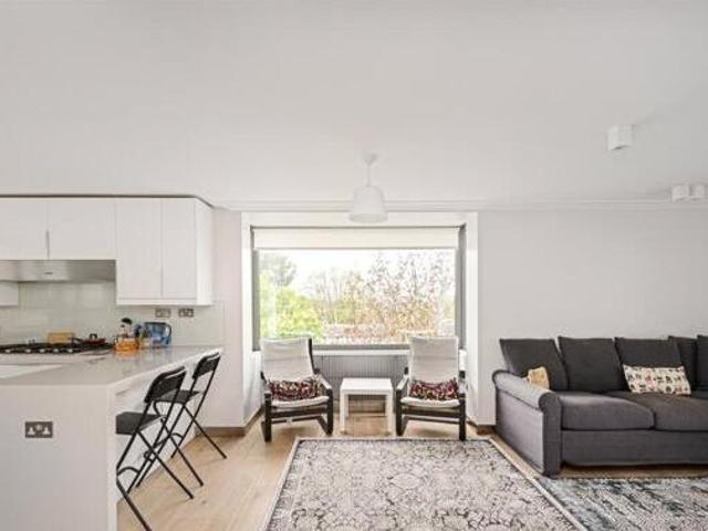 Serlby Court, Kensington, 2 Bedroom Apartment