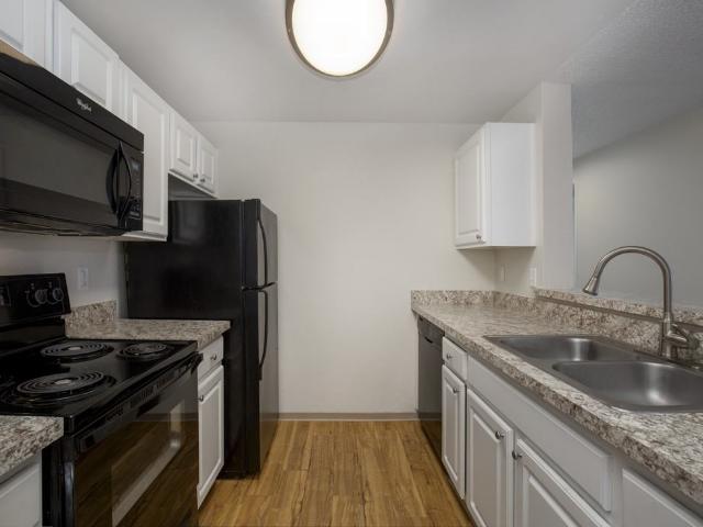 Serra Vista Apartment Homes 3 Bedroom Apartment for Rent at 15517 40th Ave W, Lynnwood, WA 98087