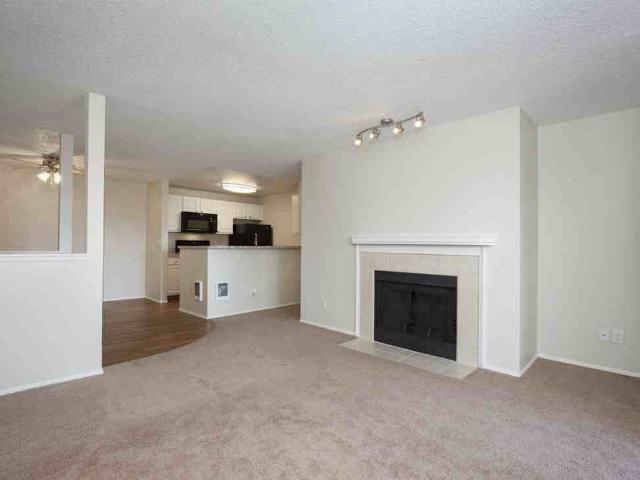 Serra Vista Apartment Homes 2 Bedroom Apartment for Rent at 15517 40th Ave W, Lynnwood, WA 98087