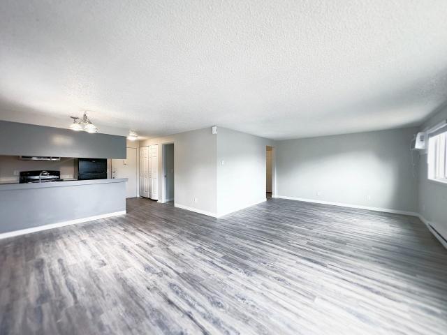 Serrano Apartments 2 Bedroom Apartment for Rent at 121 E Wedgewood Ave, Spokane, WA 99208 Nevada Lidgerwood