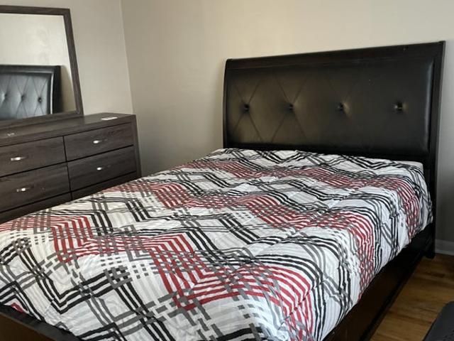 Settled residence, ideal for working adults