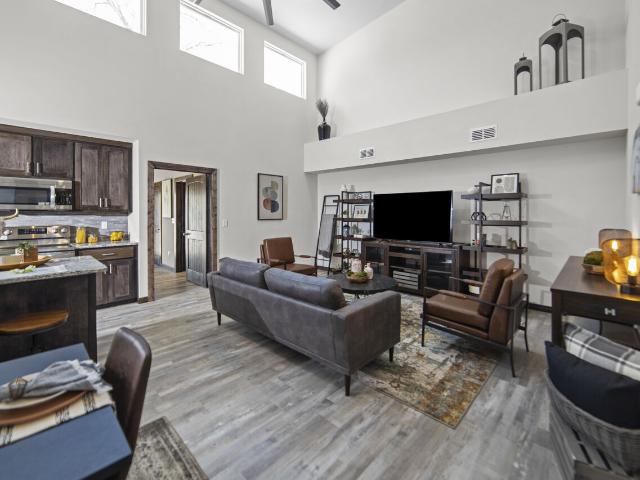 SETTLERS TRAIL APARTMENTS