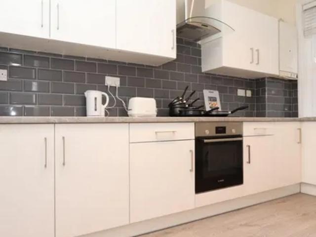 Settles Street, St. George in the East, London, E1 1JW, United Kingdom | Room for rent #154578922 | Rentberry