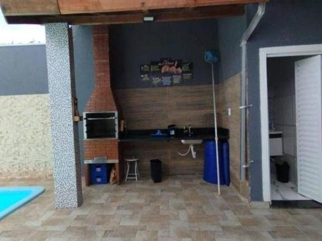 Set Ville – Casa com Piscina, Área Gourmet e 2 Dorms – 200 m²
