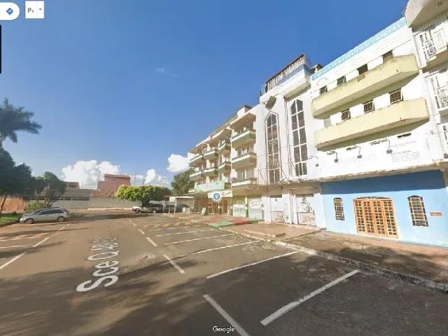 Setor Central QD 40, Prédio com loja + subsolo + 6 Aptº 2 quartos apenas R$ 1.000.000
