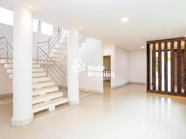 Setor de Mansões de Taguatinga | Casa 4 Quartos sendo 4 Suítes com 3 Vagas de Garagem Cobertas Tag