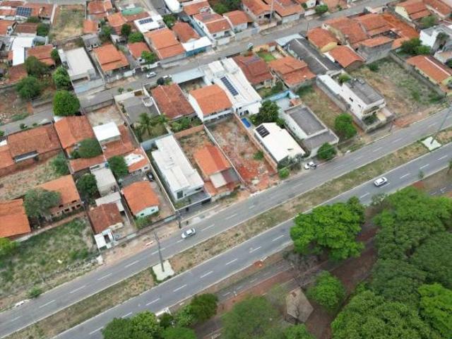 Setor Faiçalville Lote 360m² escriturado e registrado em frente ao Parque Macambira Anicuns disponív