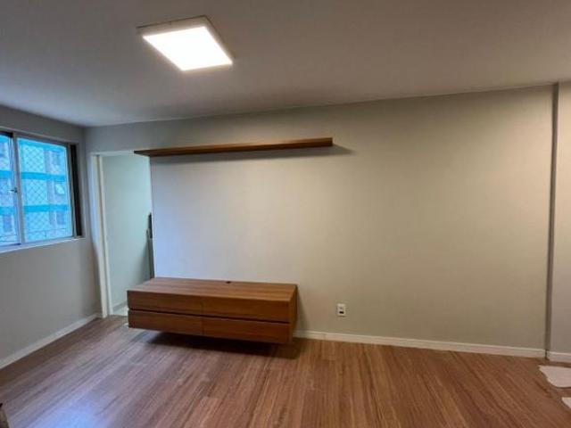 Seu apartamento reformado no Guará II espera por você 2 Quartos!