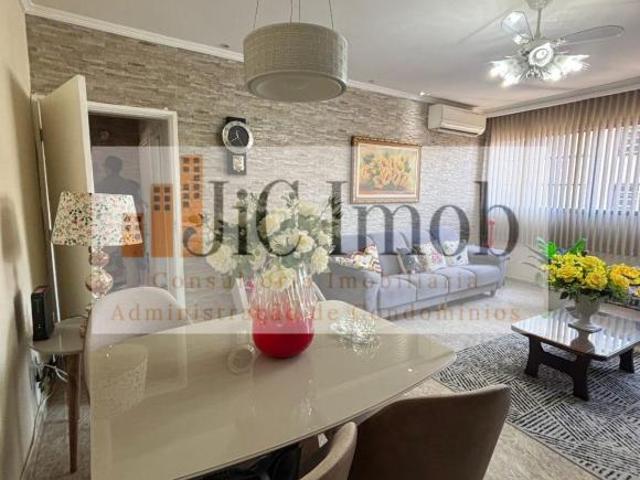 Seu novo lar com vista lateral para o mar! Apartamento de 2 suítes