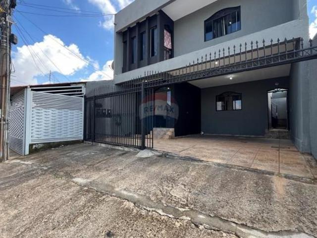 Seu Novo Lar: Casa 6 Quartos, 5 Banheiros em Ceilândia