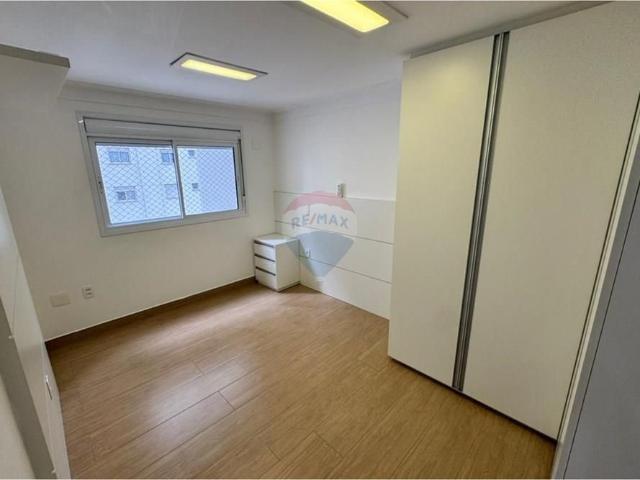 Seu Novo Lar: Apartamento Moderno e Aconchegante