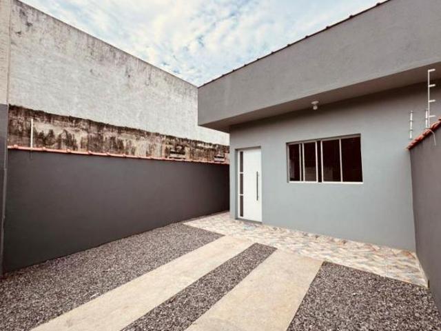 Seu Novo Lar em Itanhaém: Casa com Suíte, Churrasqueira e Financiamento Bancário
