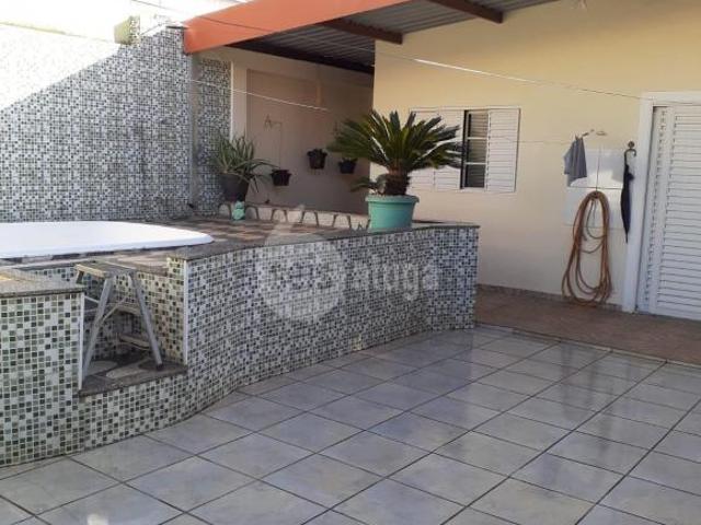 Seu novo lar em Jardim São Francisco 3 dormitórios e piscina