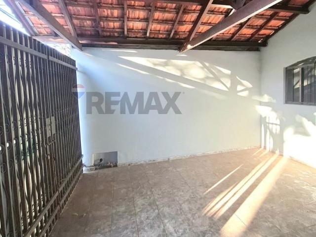 Seu novo lar está aqui! Excelente casa com 2 dormitórios para alugar no Jardim Planalto em Piracicaba/SP
