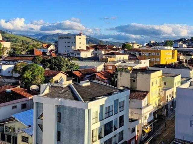 Seu Novo Lar: Modernidade, Segurança e Varanda Gourmet Esperam por Você
