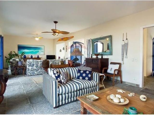 Seu sonho sempre foi ter uma casa pé na areia? Temos a casa perfeita para você!